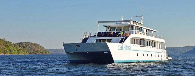 Houseboat accommodation at Binga lake Kariba pontoon boat rentals